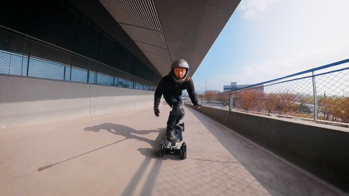 Exway Atlas Pro Review with AUXPack – DKWAN.com